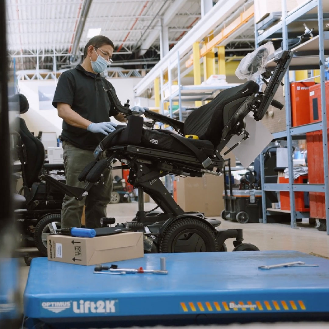Wheelchairs - Power & manual wheelchairs - Motion