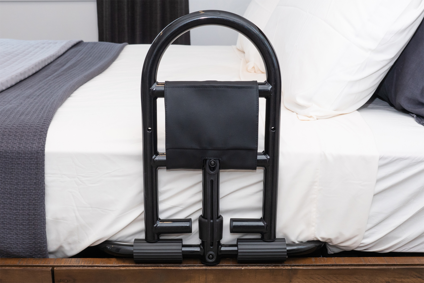 Prime Bed Handle - Motion