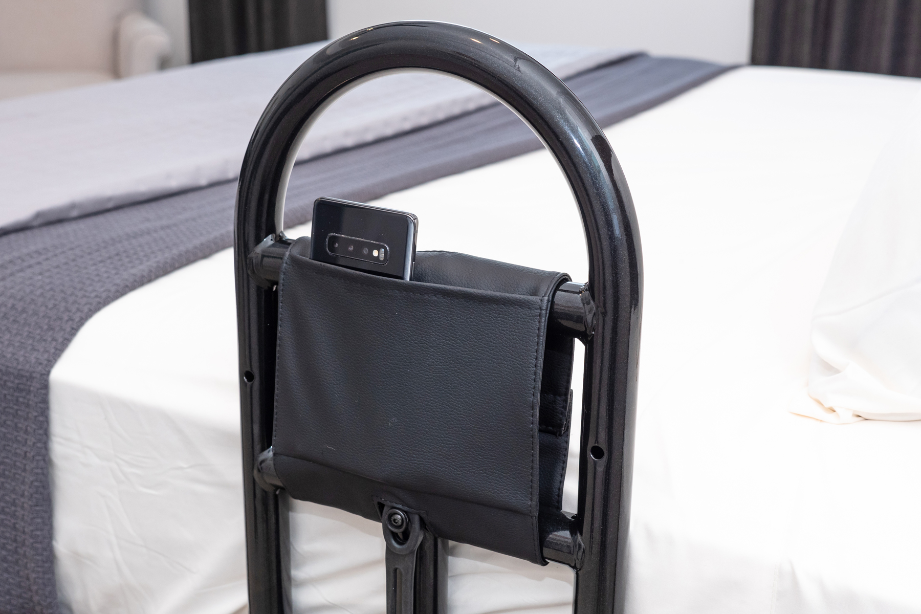 Prime Bed Handle - Motion